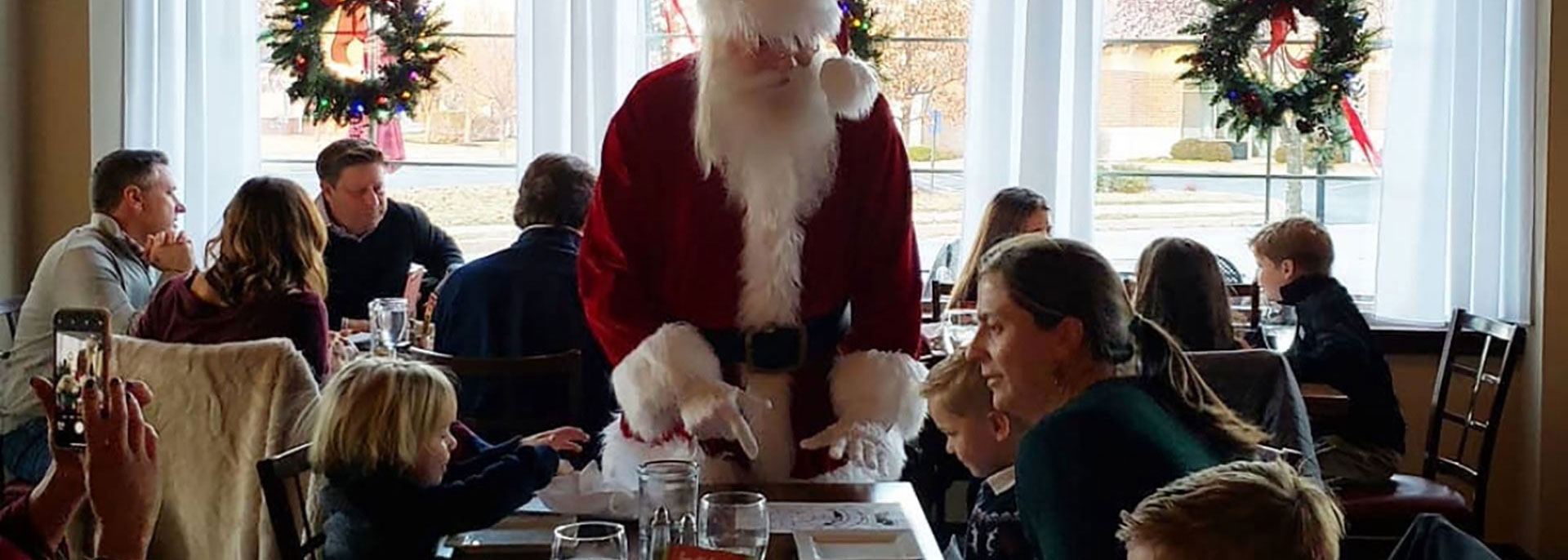 Supper With Santa at GIO Modern + Italian