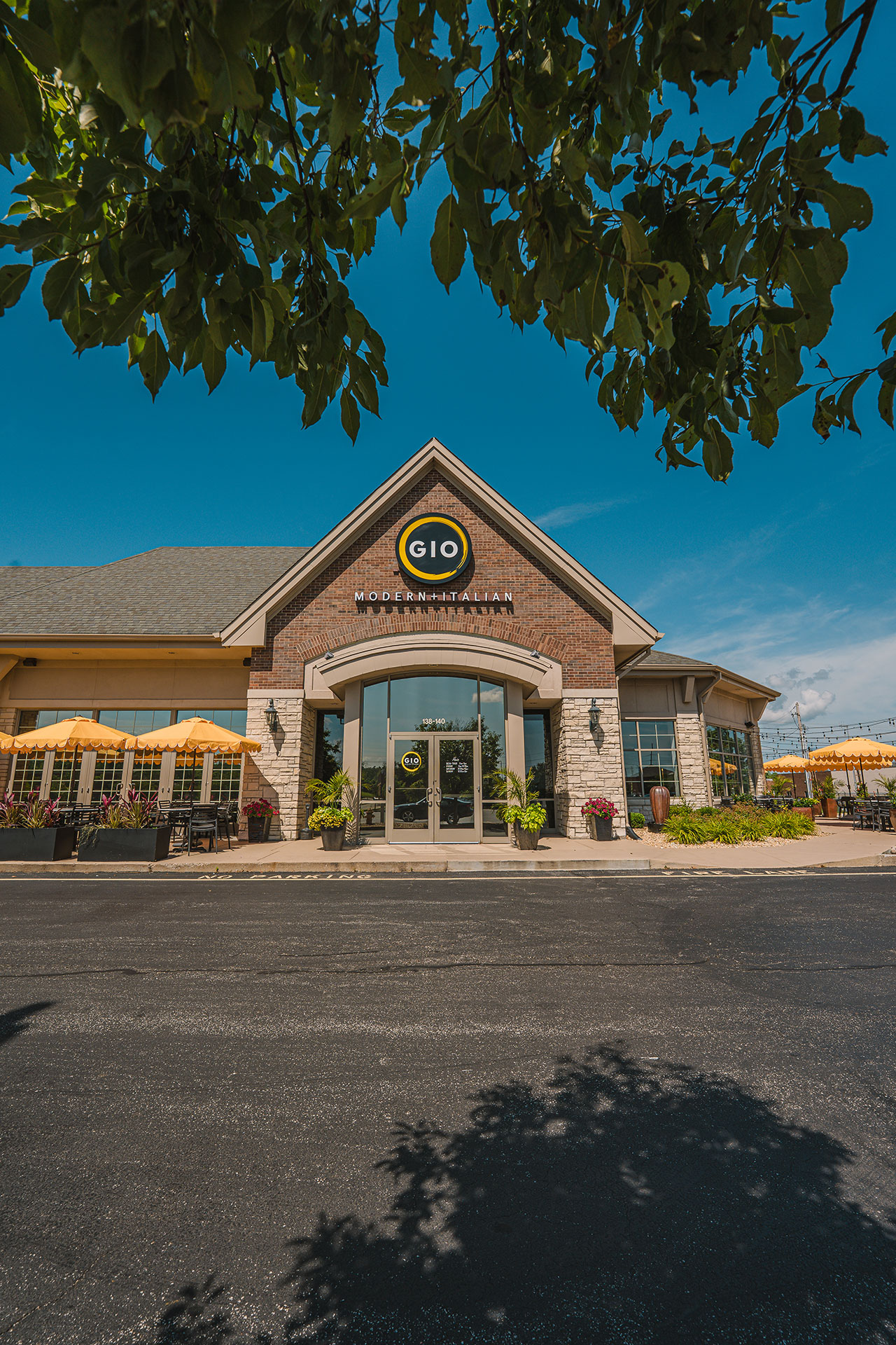 Italian Restaurant Chesterfield MO | GIO Modern + Italian Restaurant